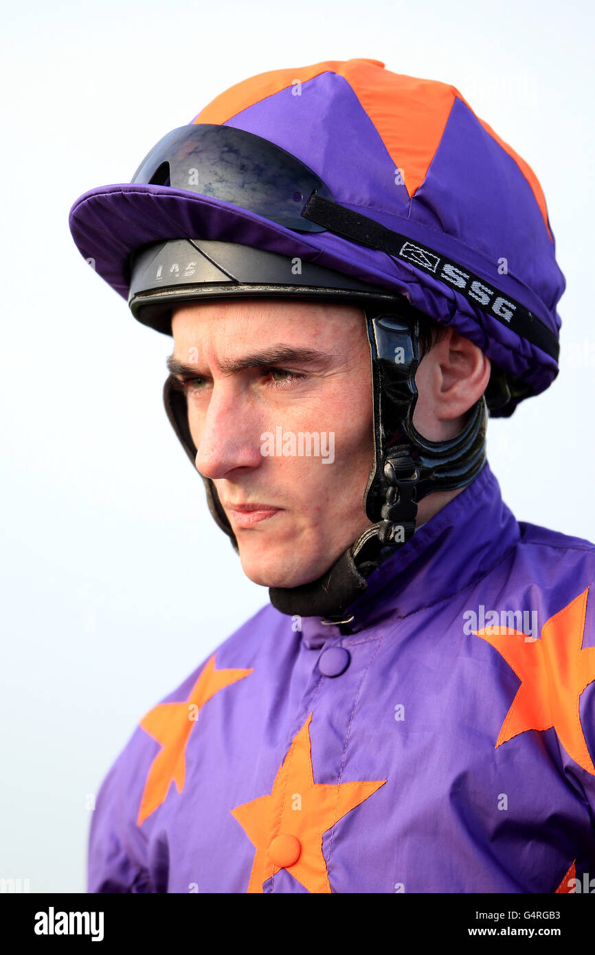 Daniel tudhope jockey hi-res stock photography and images - Alamy