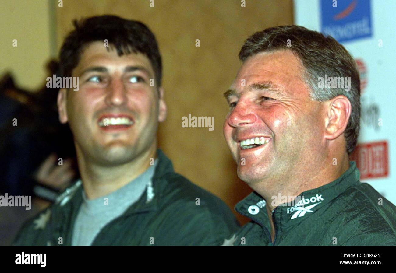 Australian coach Rod Macqueen (right) with captain John Eales at a news ...