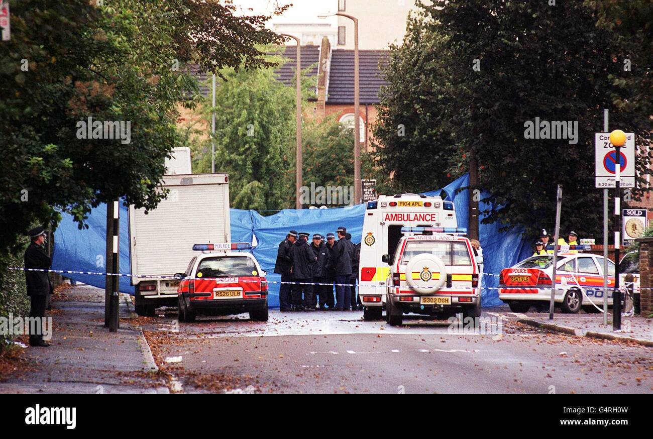 Police at the scene in victoria park road hi-res stock photography and ...