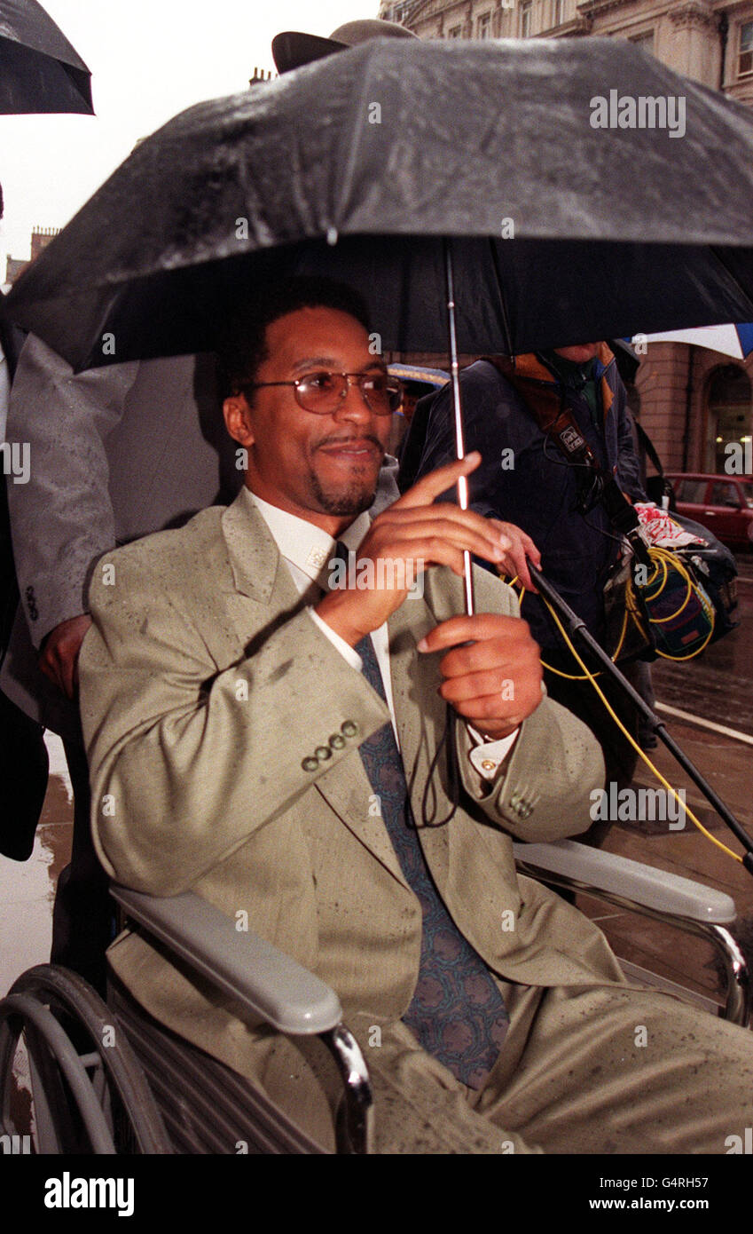 Former boxer michael watson hi-res stock photography and images - Alamy