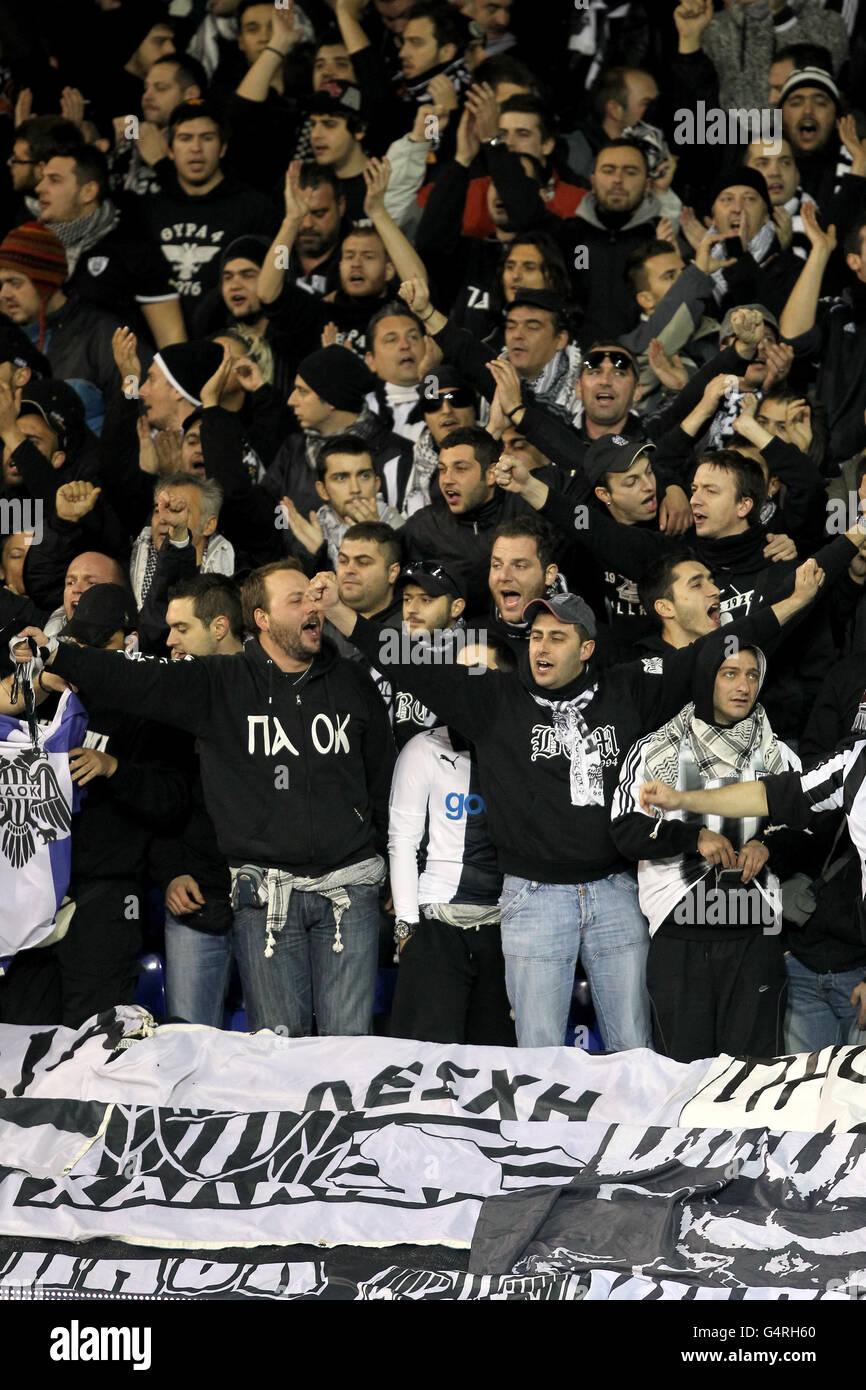 Paok fans hi-res stock photography and images - Alamy