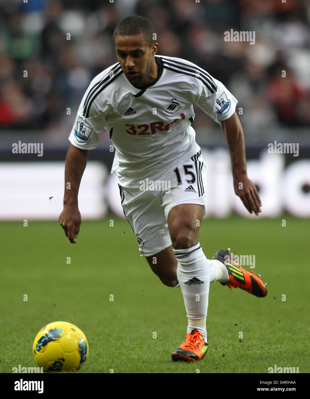 Wayne routledge of swansea city hi-res stock photography and images - Alamy