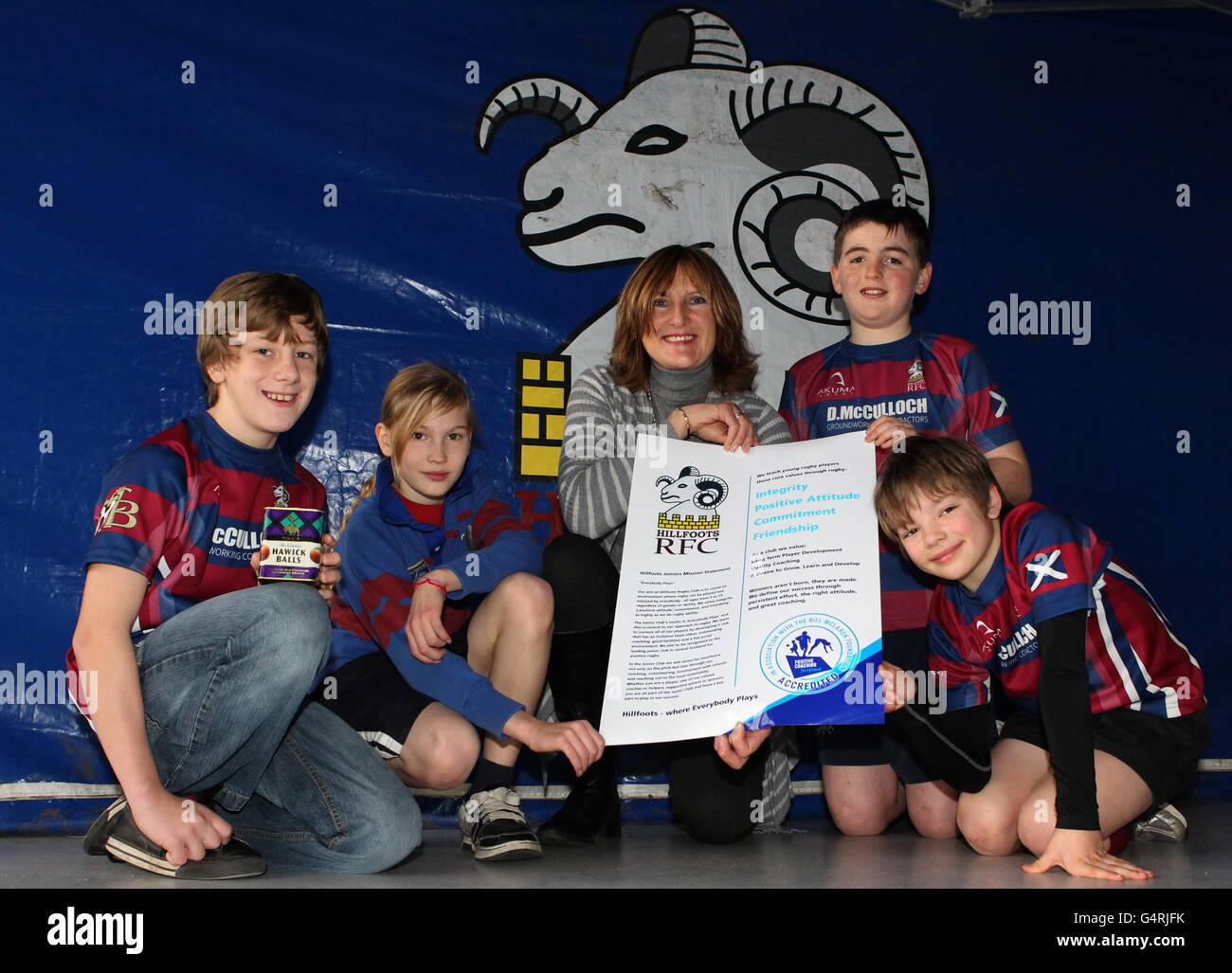 Bill McLarens daughter Linda Lawson with l-r Blair Paxford Michelle ...