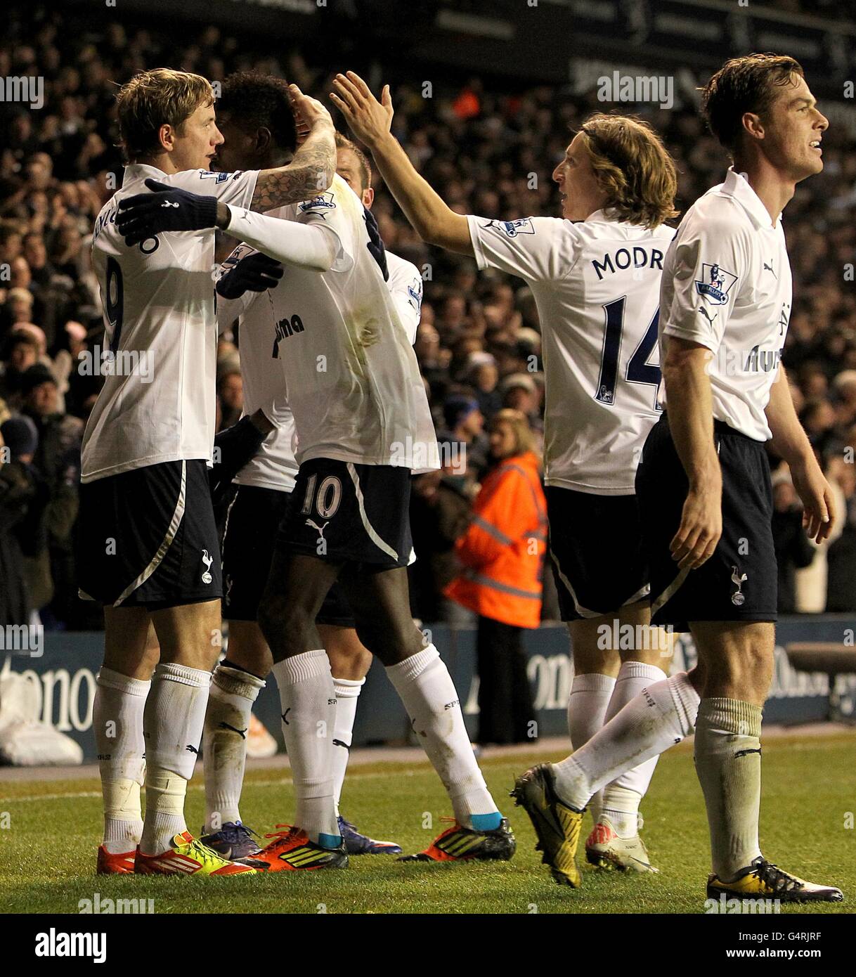 Tottenham Hotspur's Roman Pavlyuchenko (left) celebrates with his team ...