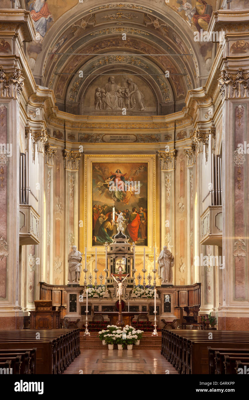 Maria assunta church interior hi-res stock photography and images - Alamy