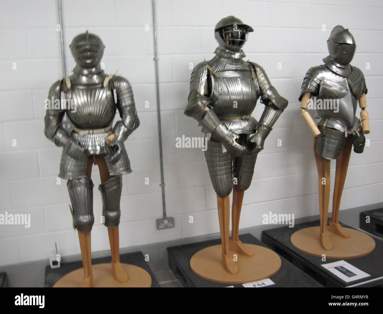 The arms and armour section at the Glasgow Museums Resource Centre ...