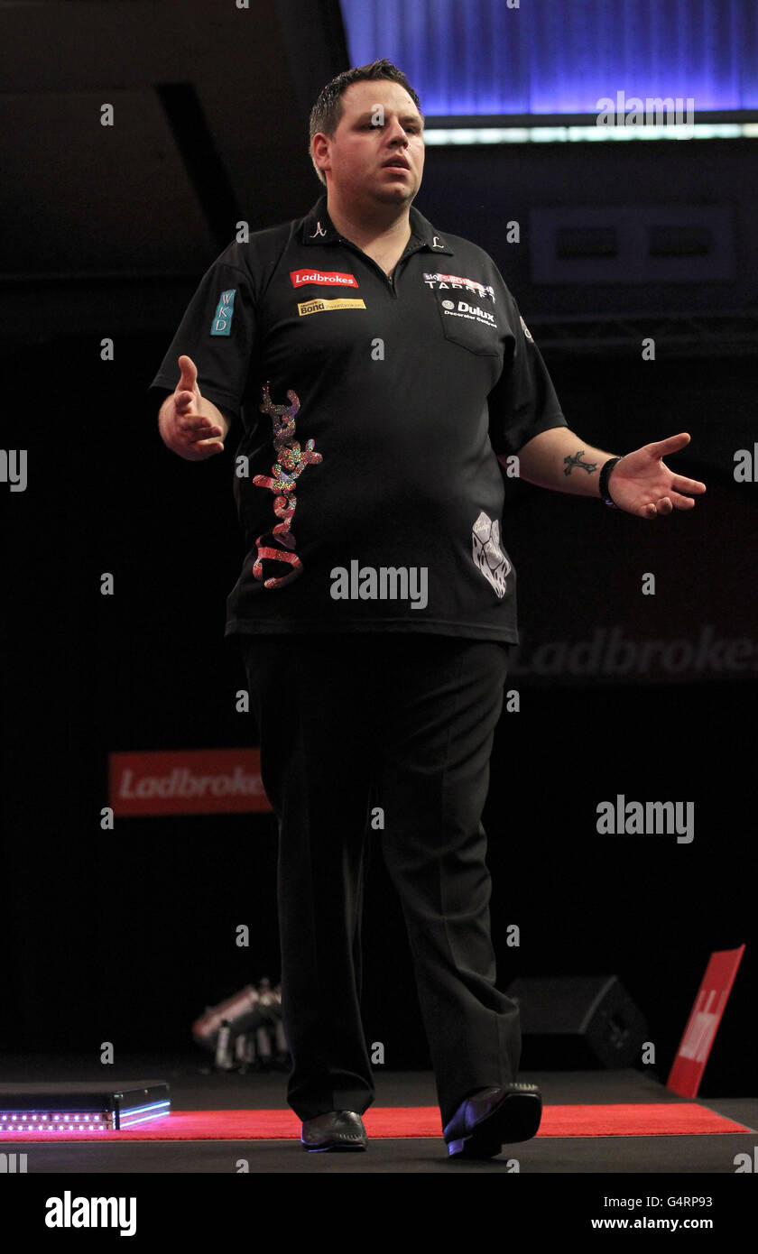 Darts - Ladbrokes.com World Darts Championships - Day Sixteen ...