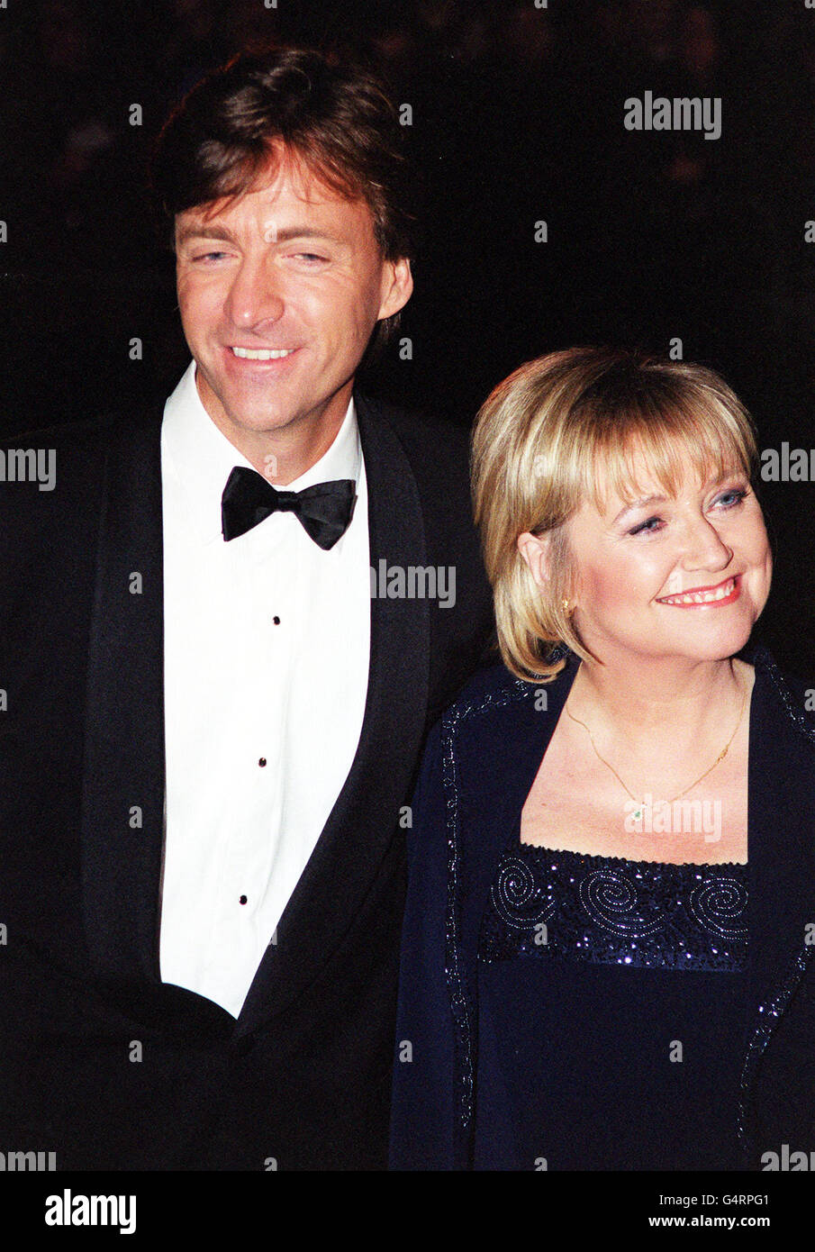 Tv presenters richard madeley judy finnigan hi-res stock photography ...