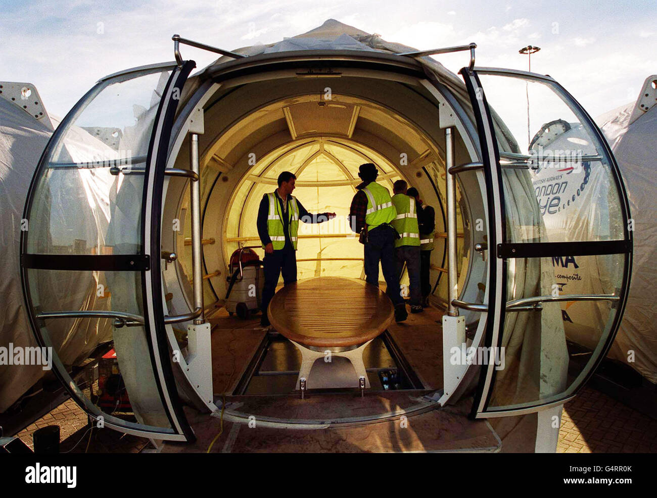 MILLENNIUM Wheel 2 Stock Photo - Alamy