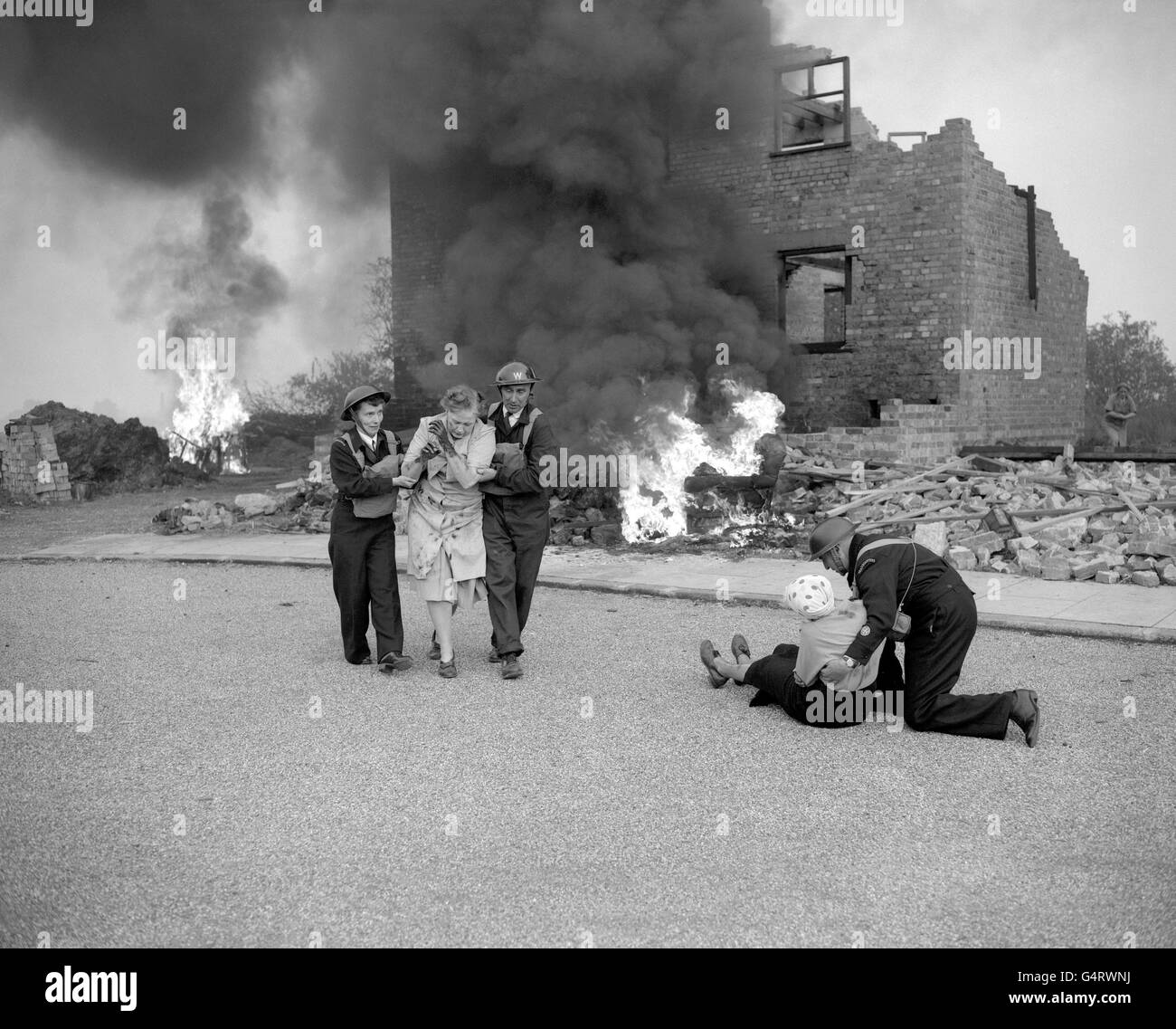Emergency Management - British Civil Defense - Atomic Bomb Exercise ...