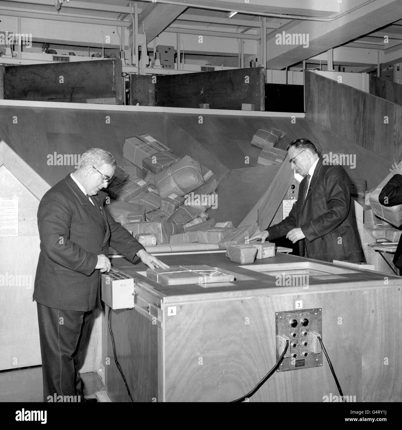 Royal mail sorting offices Black and White Stock Photos & Images - Alamy