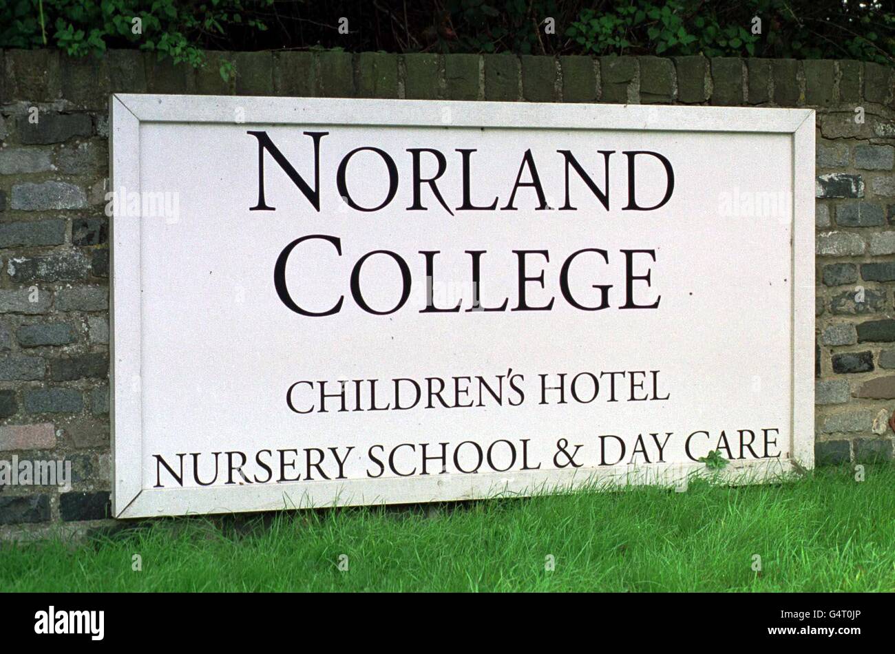Sign at norland college hi-res stock photography and images - Alamy