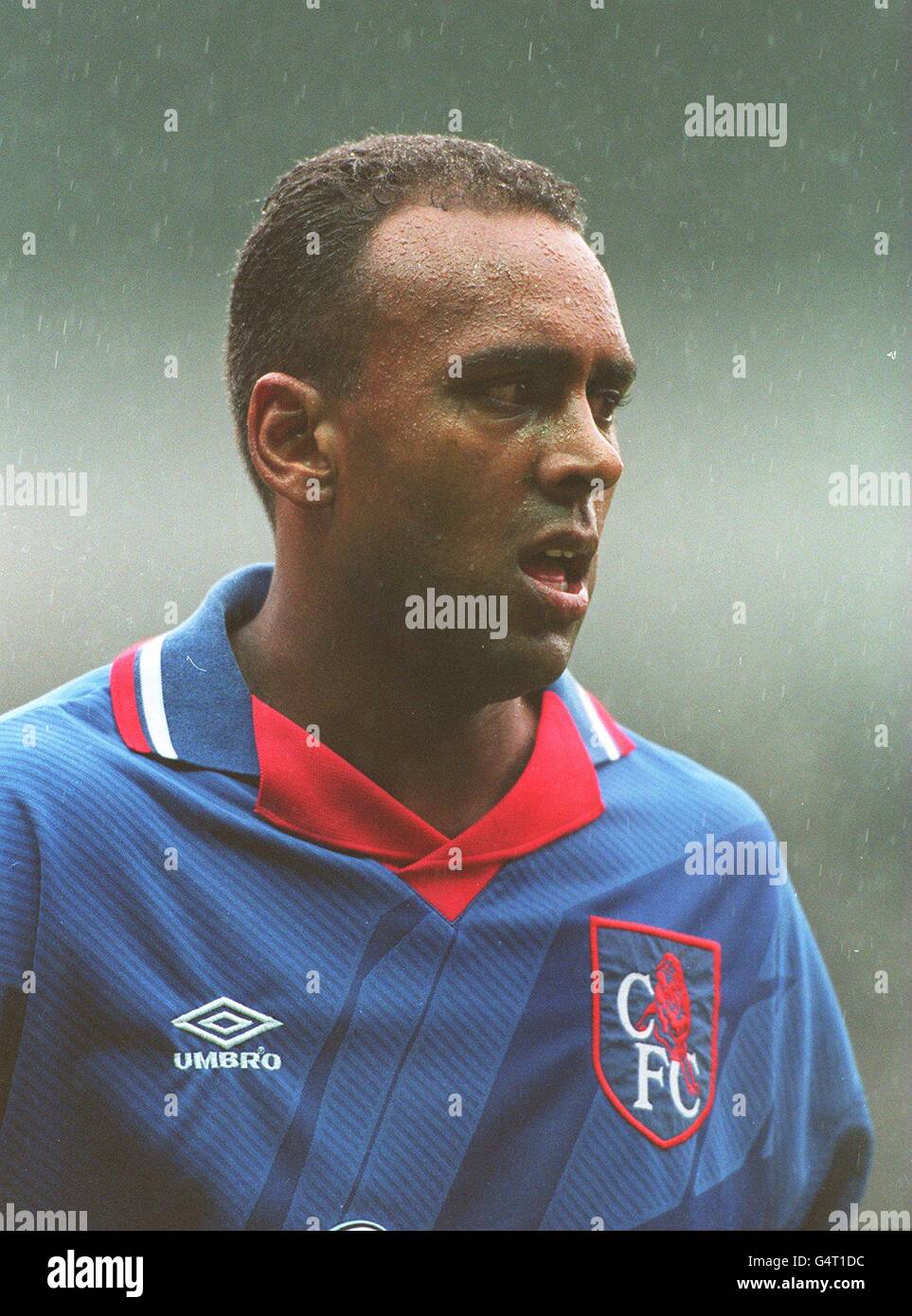 SOCCER. DAVID ROCASTLE, CHELSEA Stock Photo - Alamy