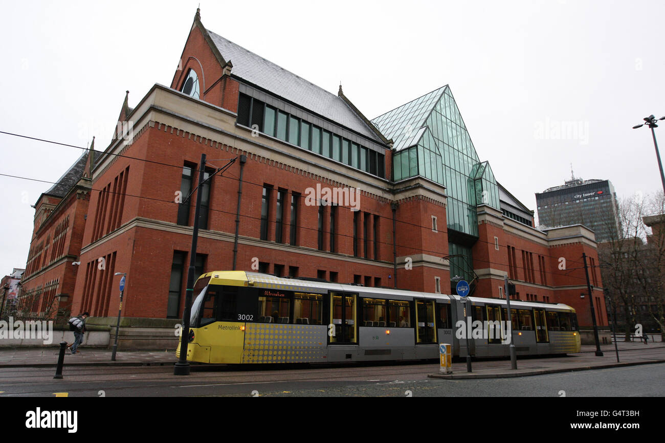 Minshull street courts in manchester hi-res stock photography and ...