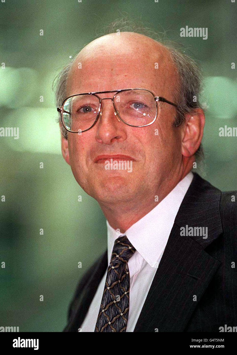 Secretary of state for the enviroment hi-res stock photography and ...