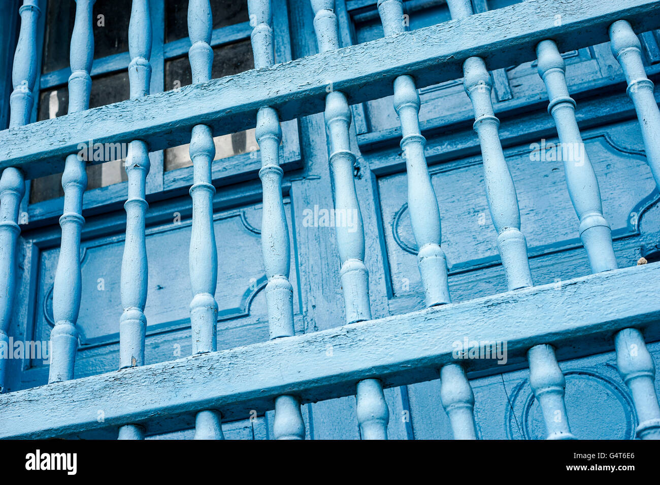 Ruined bars hi-res stock photography and images - Alamy