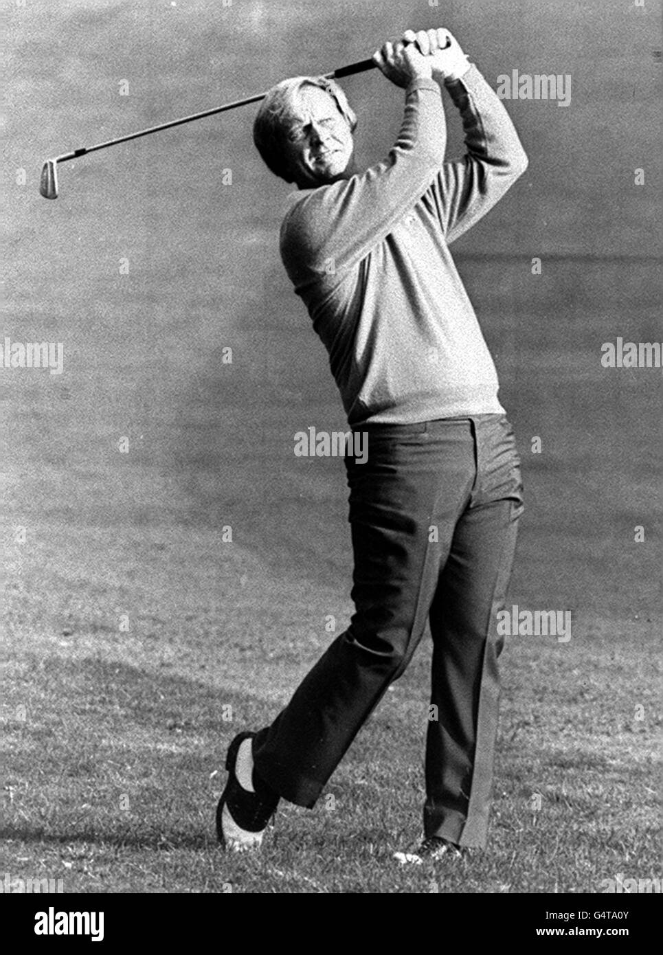 Golf action jack nicklaus hi-res stock photography and images - Alamy
