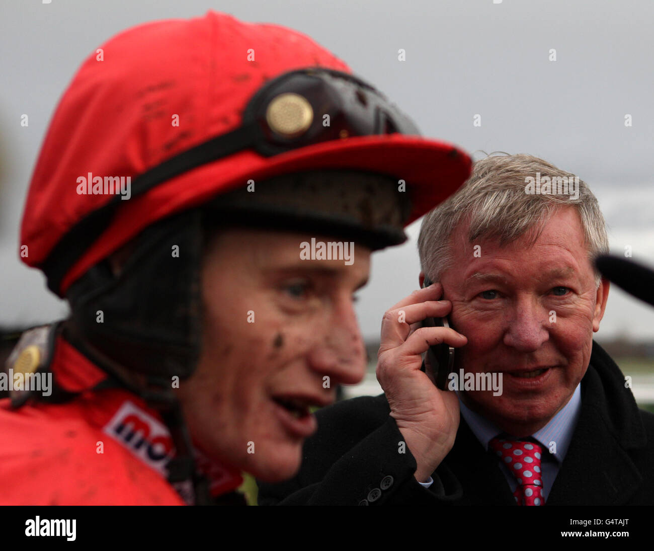 Owner of Harry The Viking Sir Alex Ferguson in the winners enclosure ...