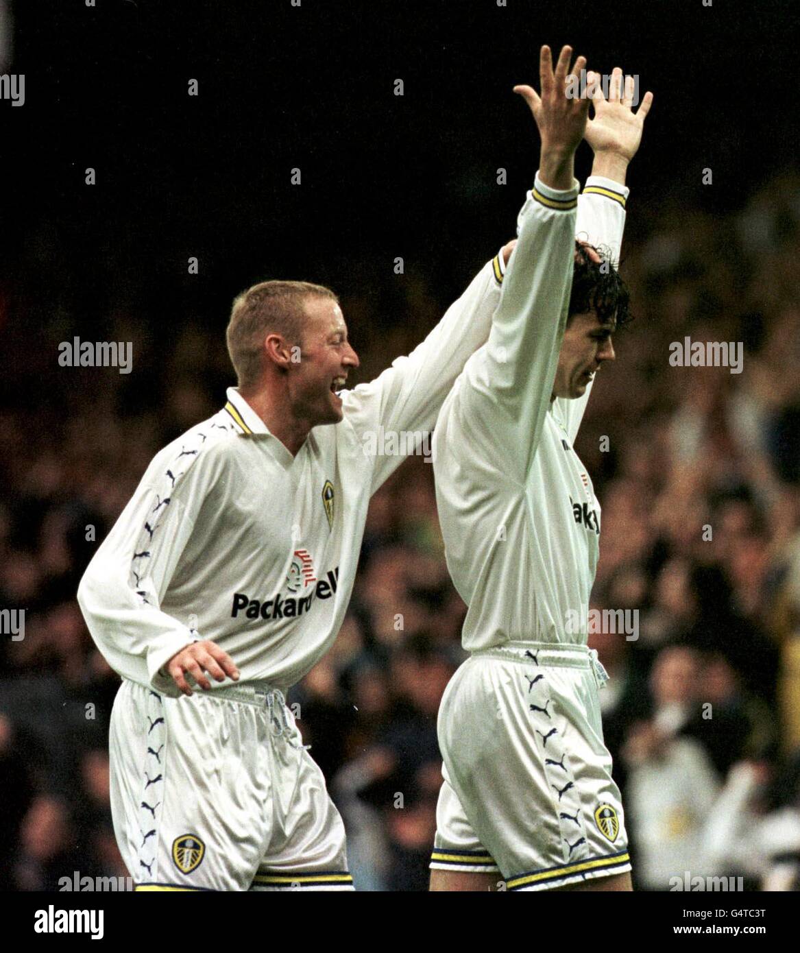 Football celebrating arm s raised smiling david batty hi-res stock ...