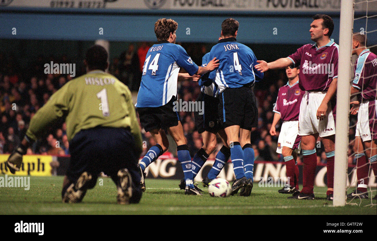 Petter rudi hi-res stock photography and images - Alamy