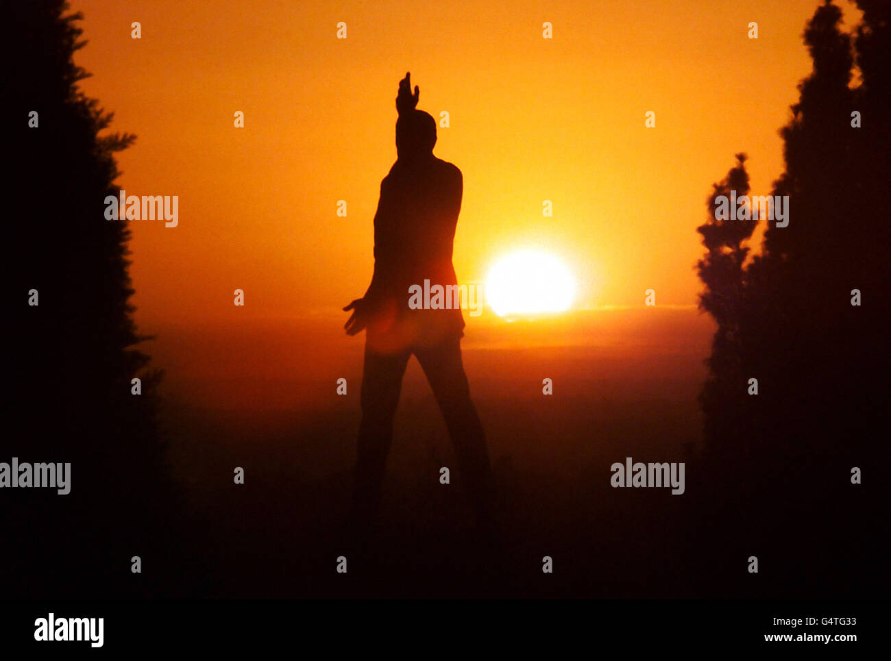 Lord Carson Statue High Resolution Stock Photography and Images - Alamy