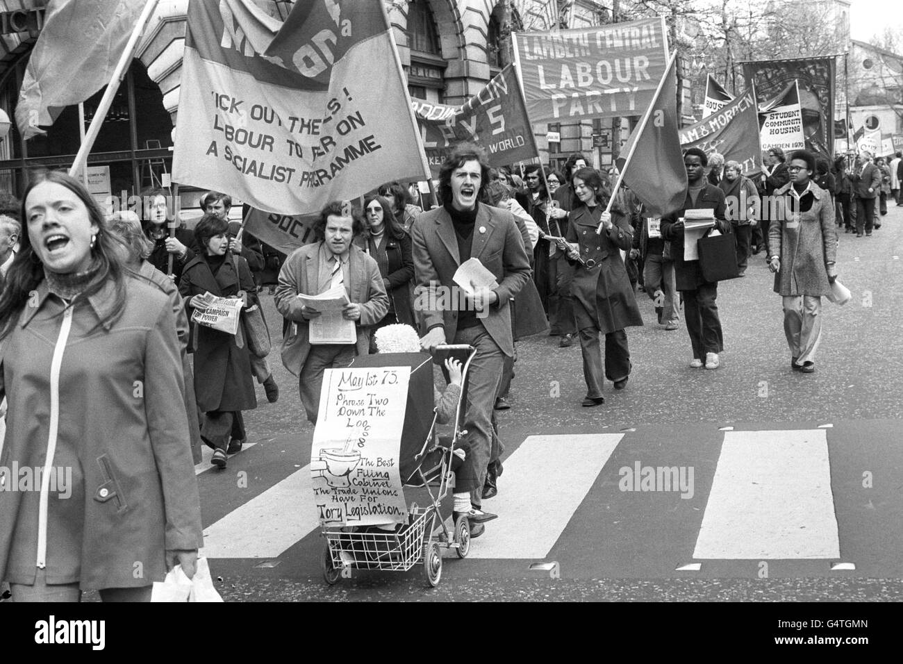 London protest 70s Black and White Stock Photos & Images - Alamy