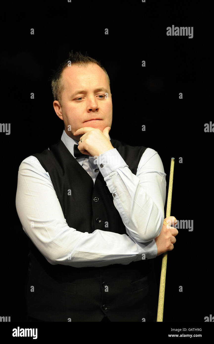 John higgins masters 2012 alexandra palace hi-res stock photography and ...