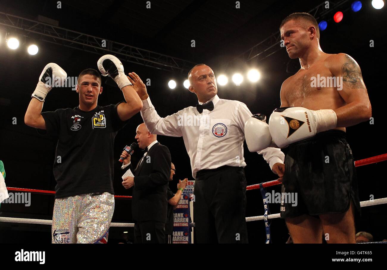 Boxing - International Welterweight Contest - Dean Byrne v Frank ...