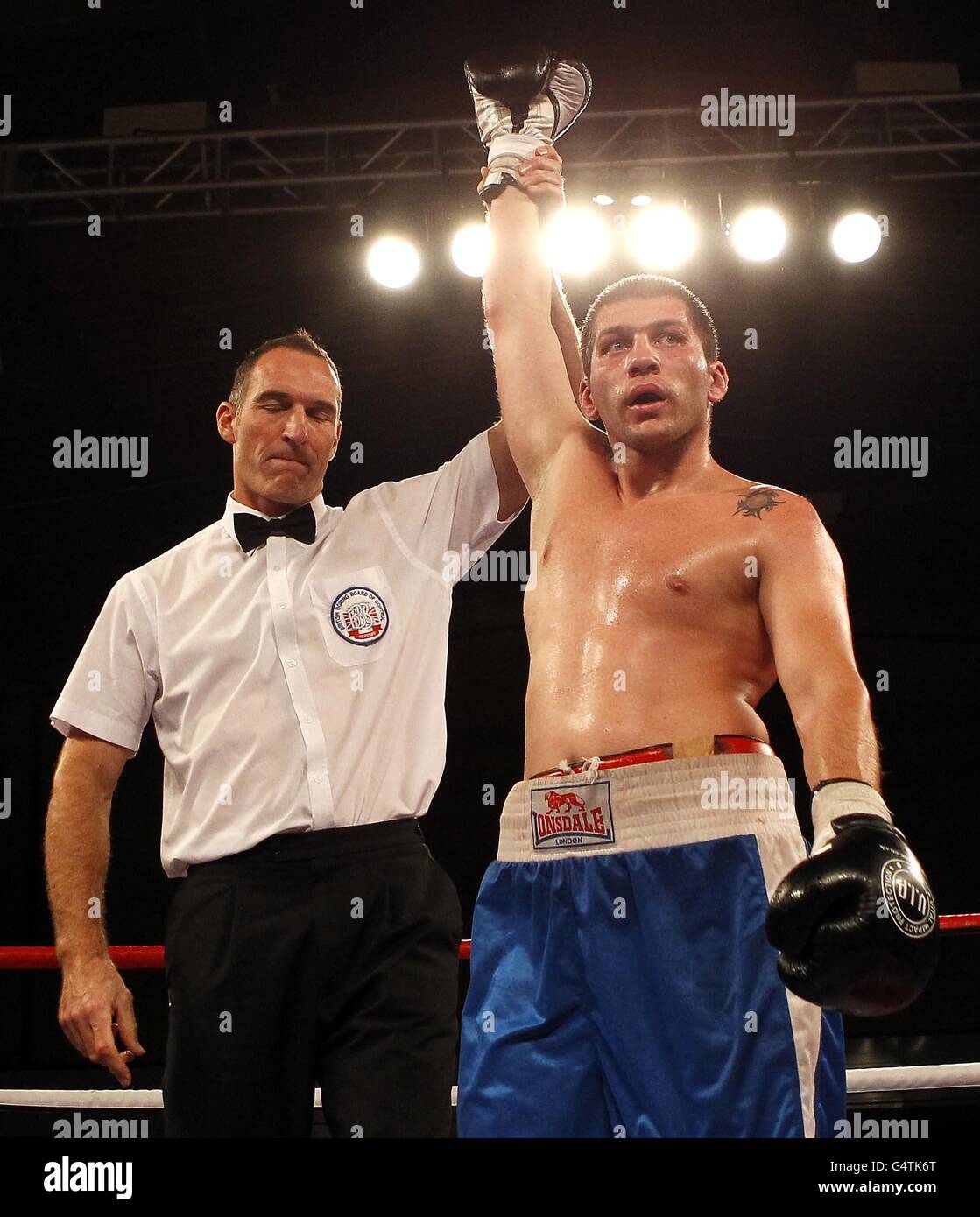 Boxing - International Welterweight Contest - Dean Byrne v Frank ...