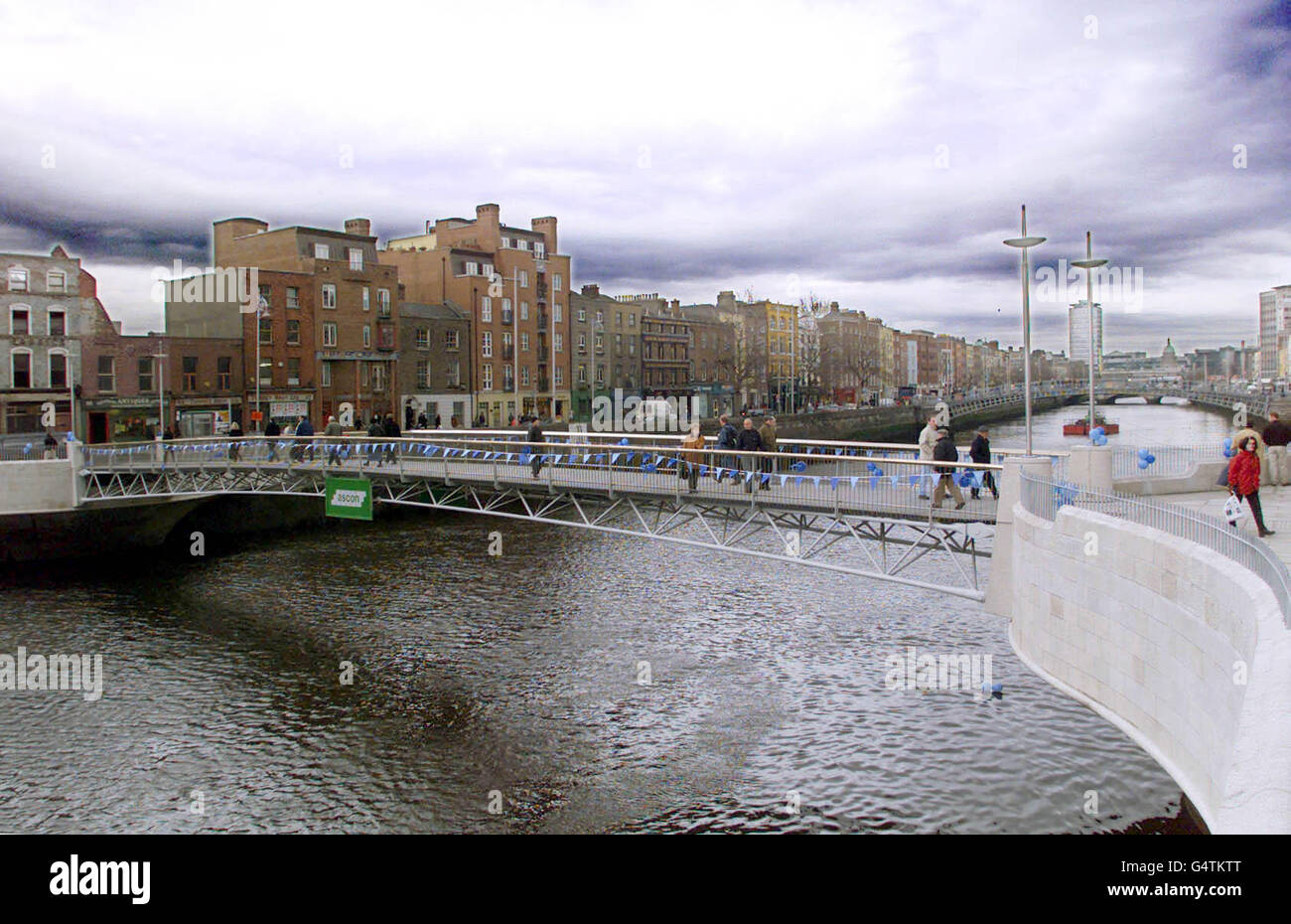 Dublins second city centre foot bridge across the river liffey hi-res ...