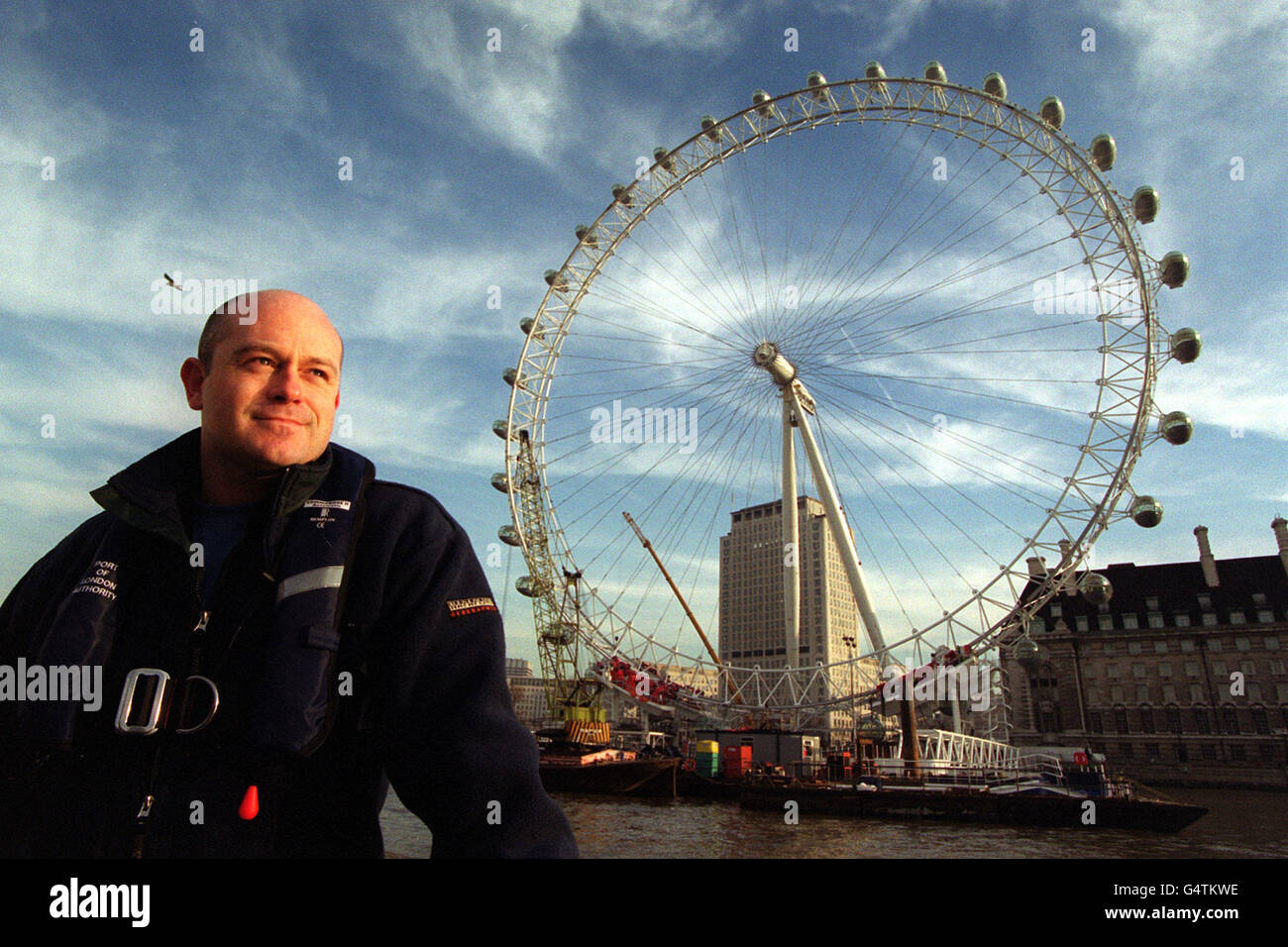 Ross kemp actor british hi-res stock photography and images - Alamy