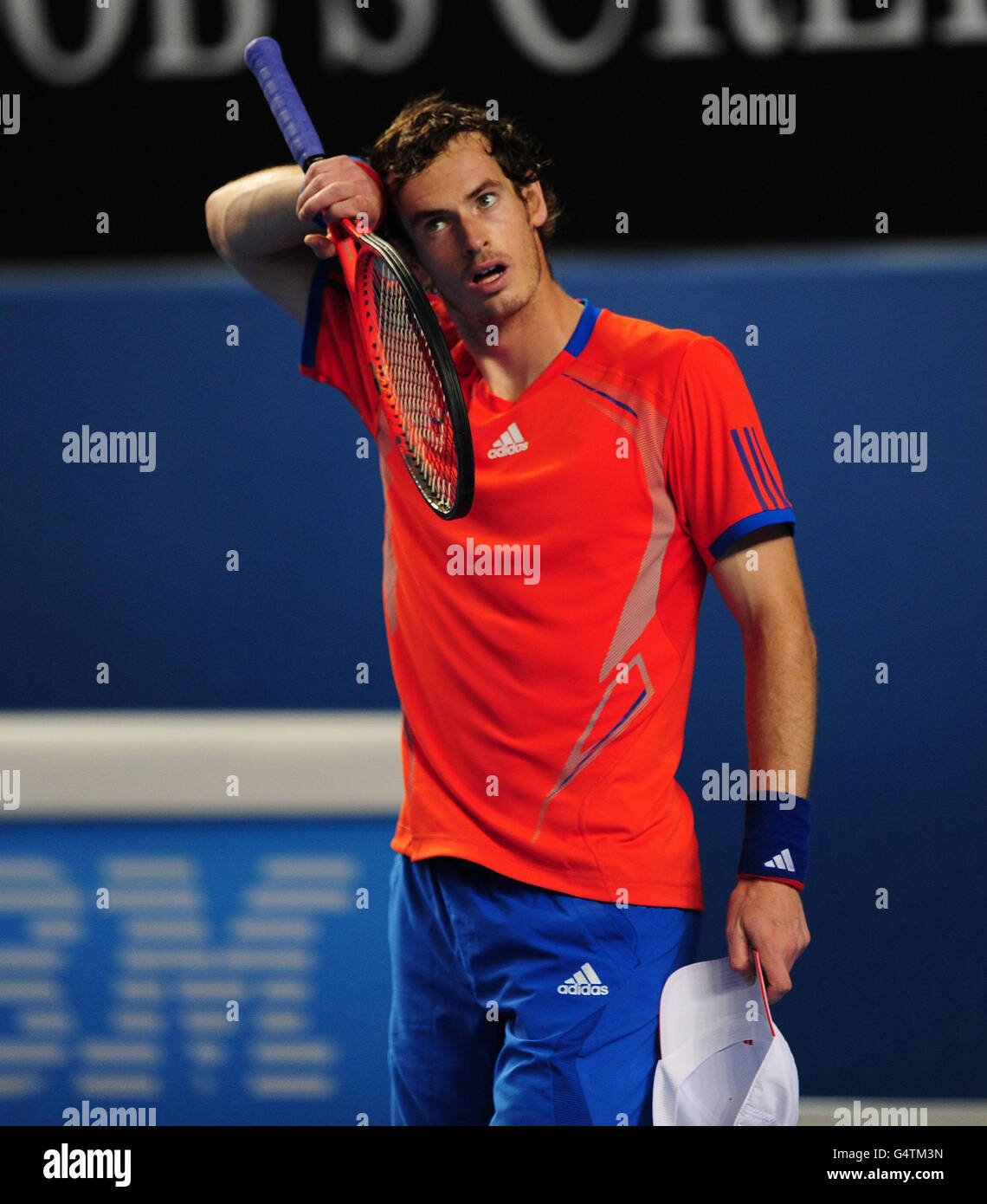 Great Britain's Andy Murray feels the heat during his match with France ...