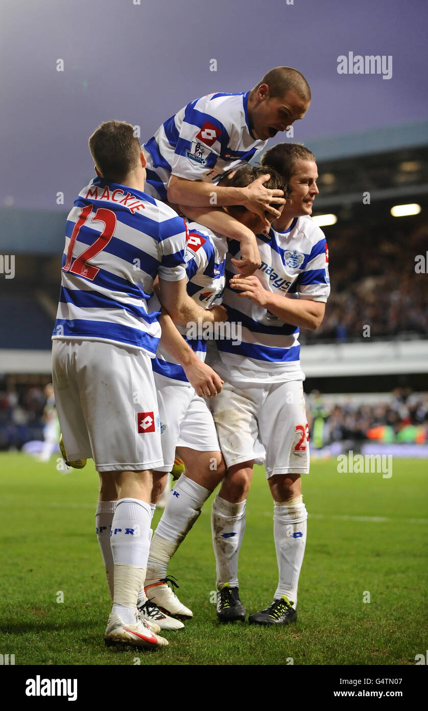 Queens park rangers tommy smith centre hi-res stock photography and images - Alamy