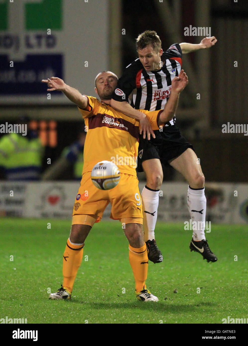 Soccer clydesdale bank scottish premier league motherwell dunfermline ...