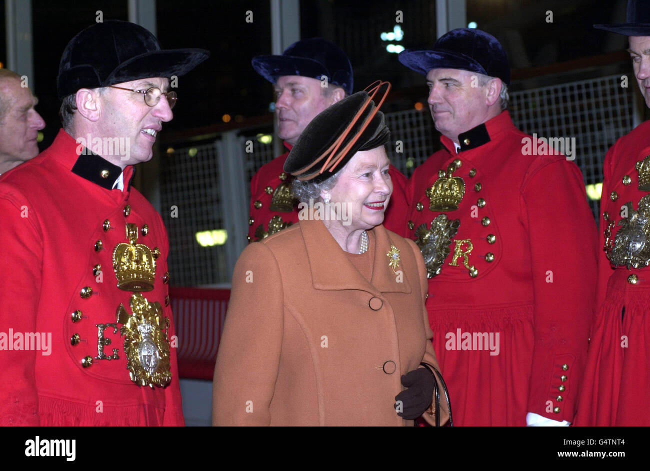 Dome Queen & Chelsea Pension. The Queen with Thames Watermen at the ...