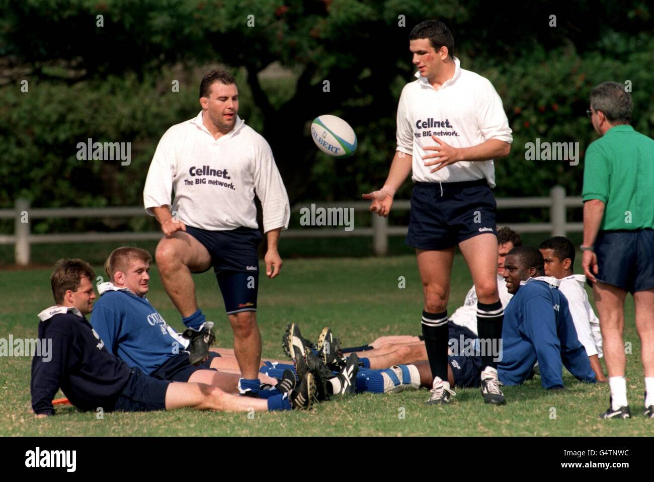 RUGBY UNION WORLD CUP. JASON LEONARD & MARTIN JOHNSON DURING ENGLAND ...