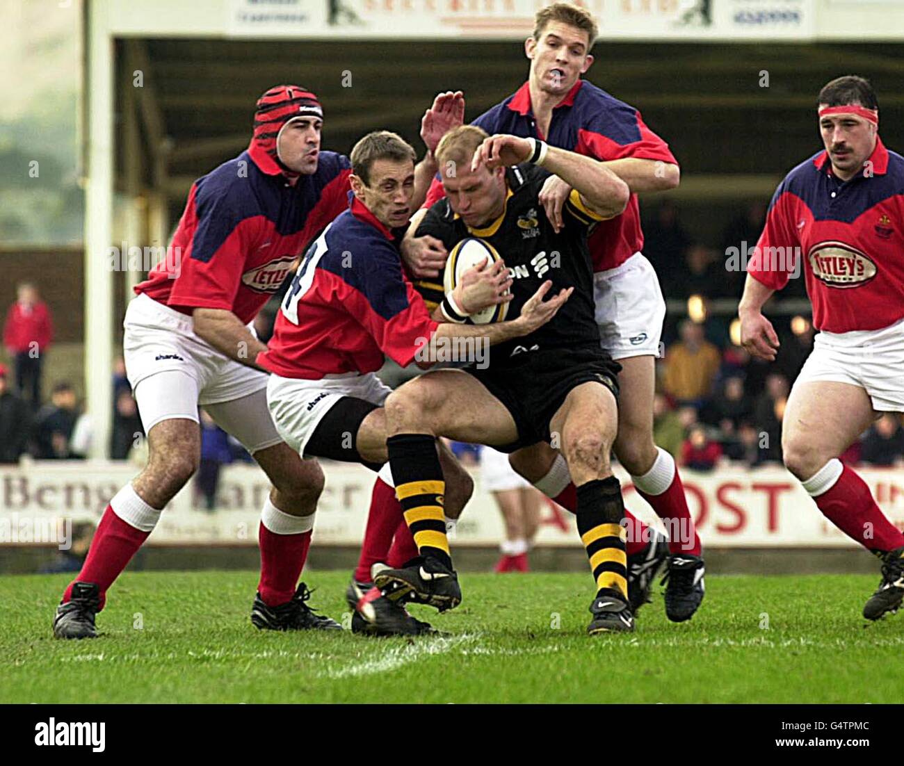 At llanellis stradey park ground hi-res stock photography and images ...
