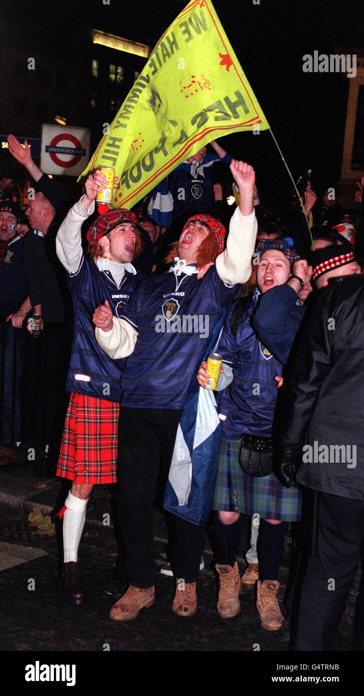 Football Scotland Fans Shouting High Resolution Stock Photography and ...