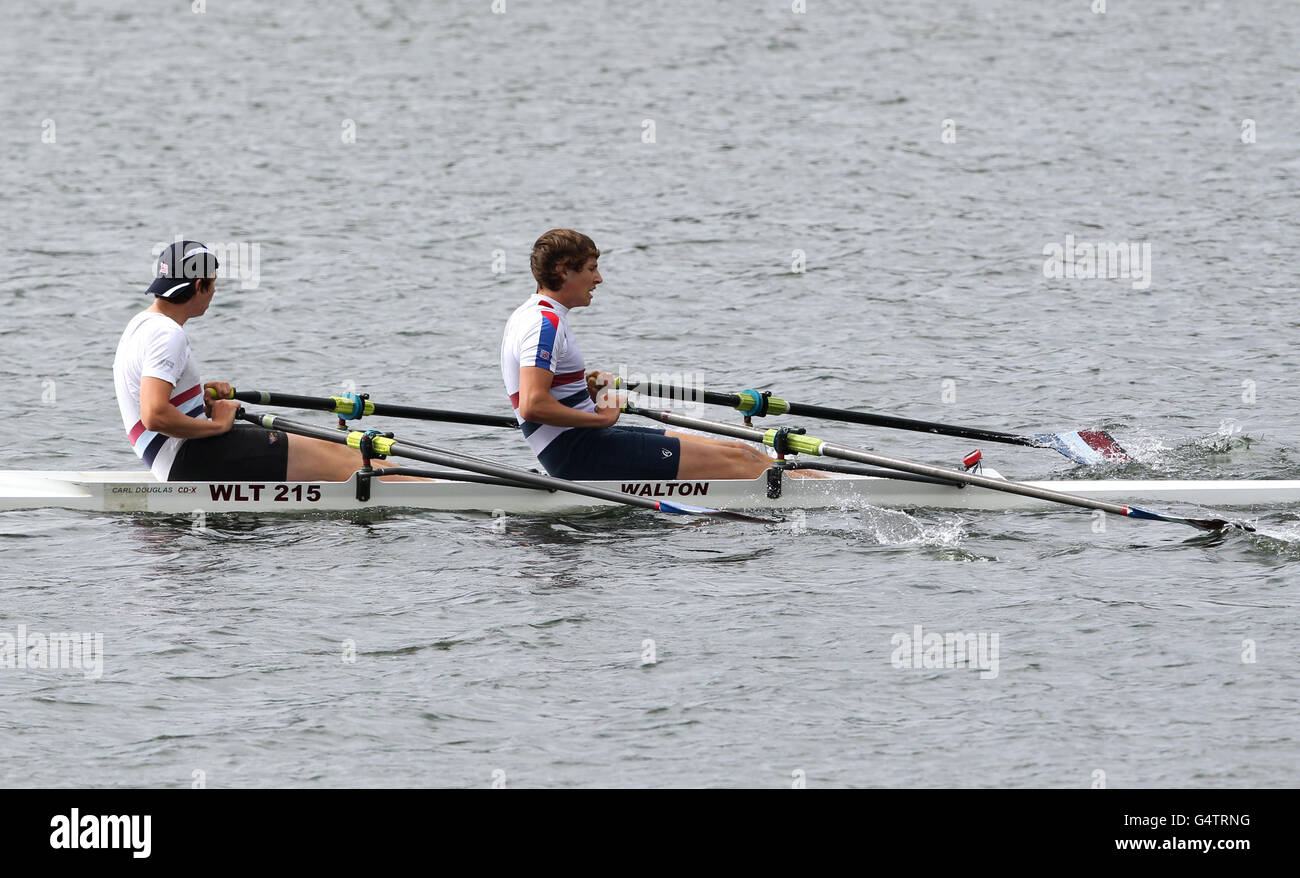 Morgan Bolding and Elliot Tarrant of Walton Rowing Club win the Open ...