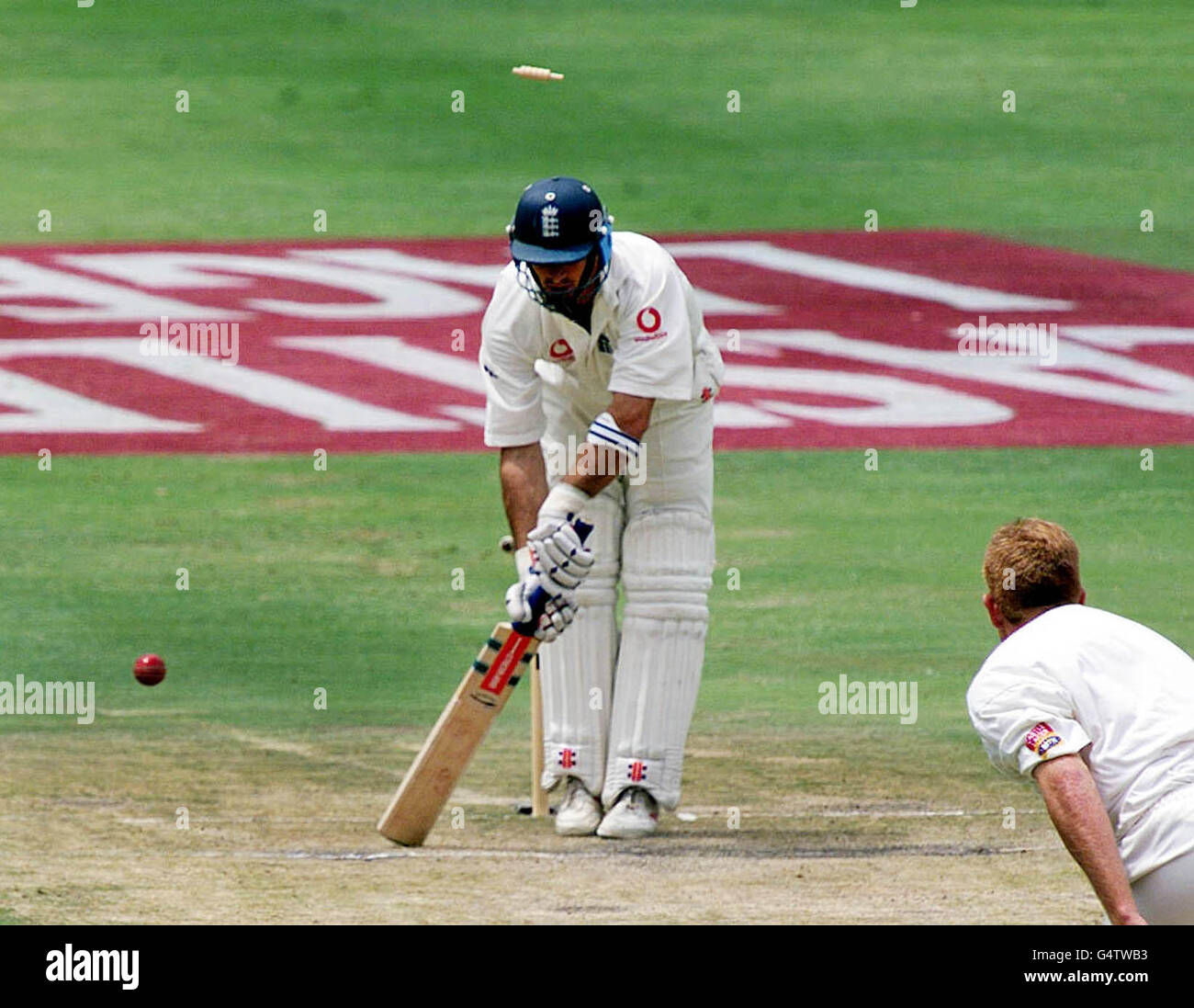 CRICKET Hussain out 4 Stock Photo - Alamy