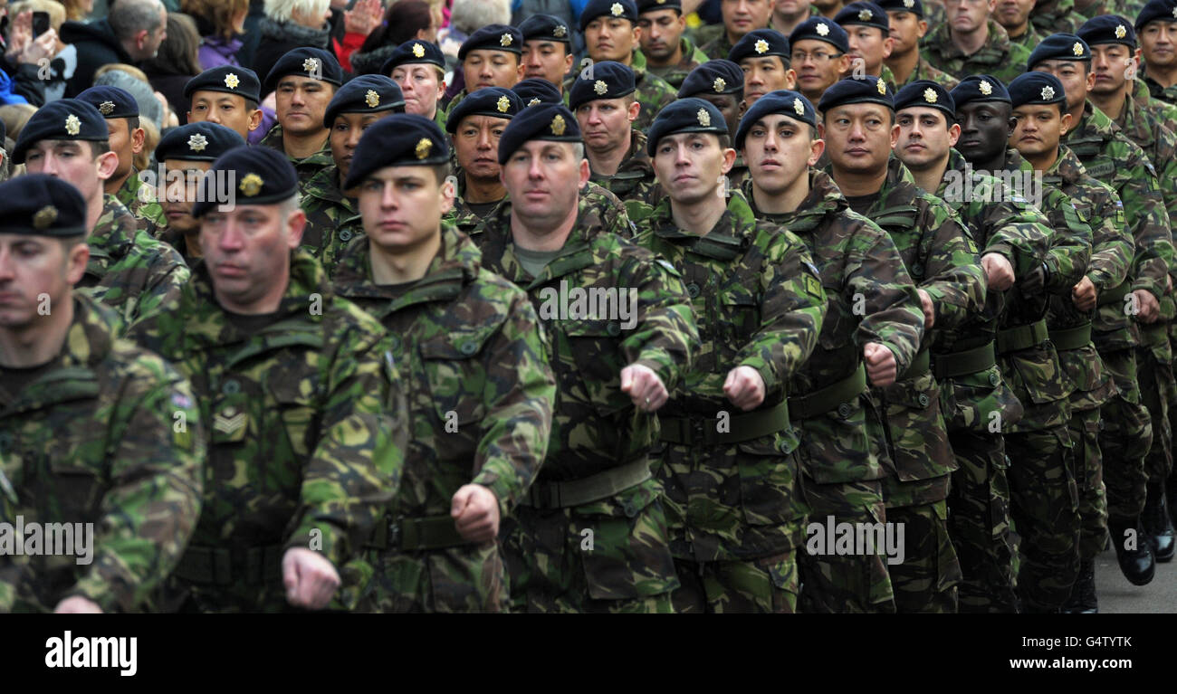 Soldiers from 9 Regiment, The Royal Logistic Corps, parade through ...