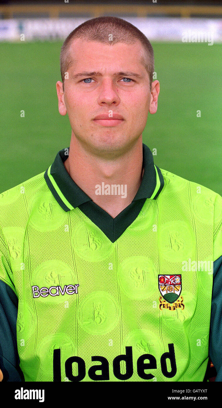Barnet FC/Lee Harrison Stock Photo - Alamy