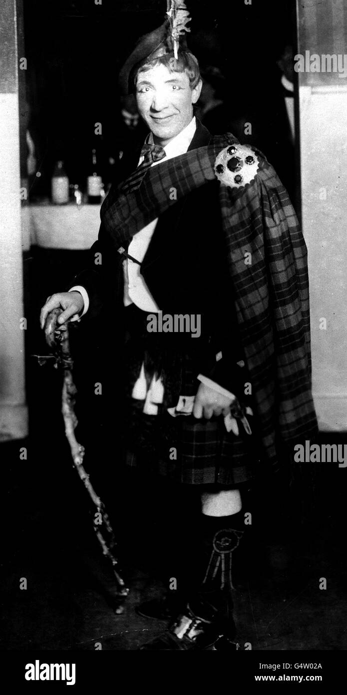 Harry Lauder. A library file picture of Scottish Music hall star Harry ...