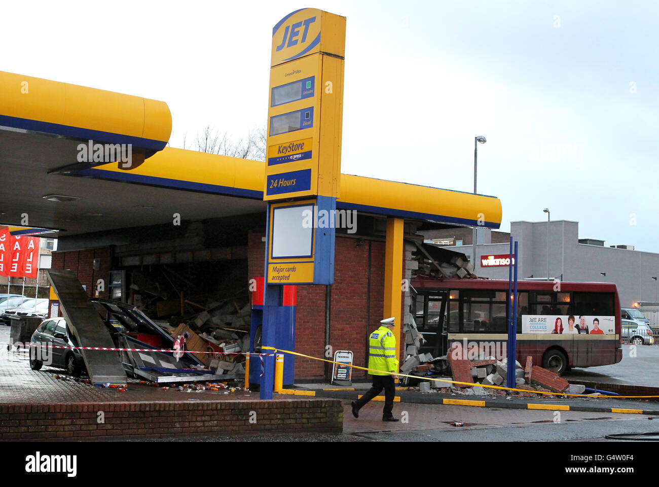 Jet petrol station hi-res stock photography and images - Alamy