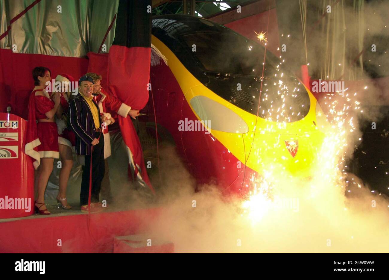 Virgin tilting train launch hi-res stock photography and images - Alamy