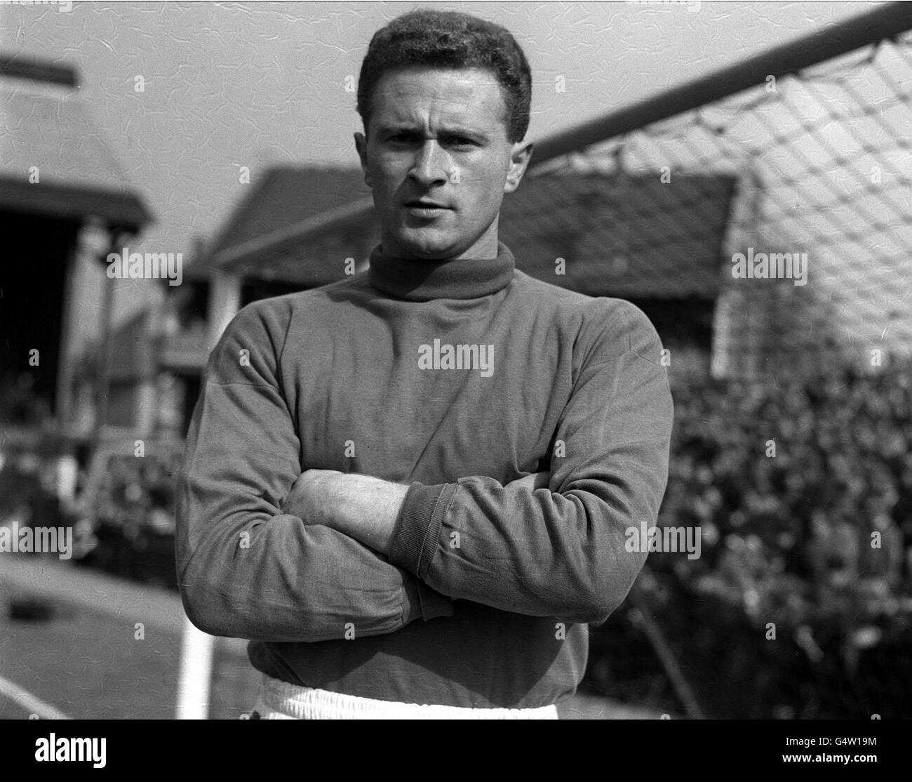 Harry Gregg. Manchester United and Ireland goalkeeper Stock Photo - Alamy