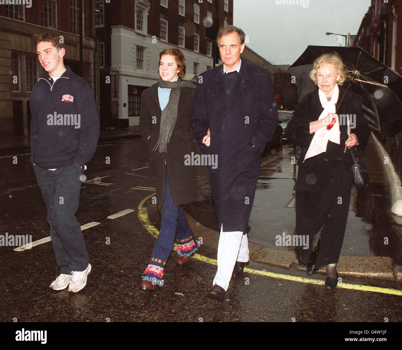 Lady penelope aitken hi-res stock photography and images - Alamy