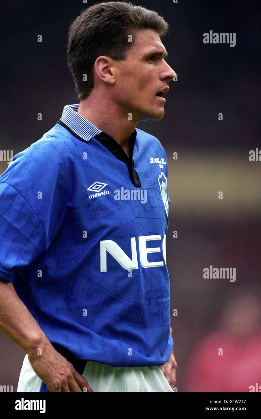 Paul rideout football hi-res stock photography and images - Alamy