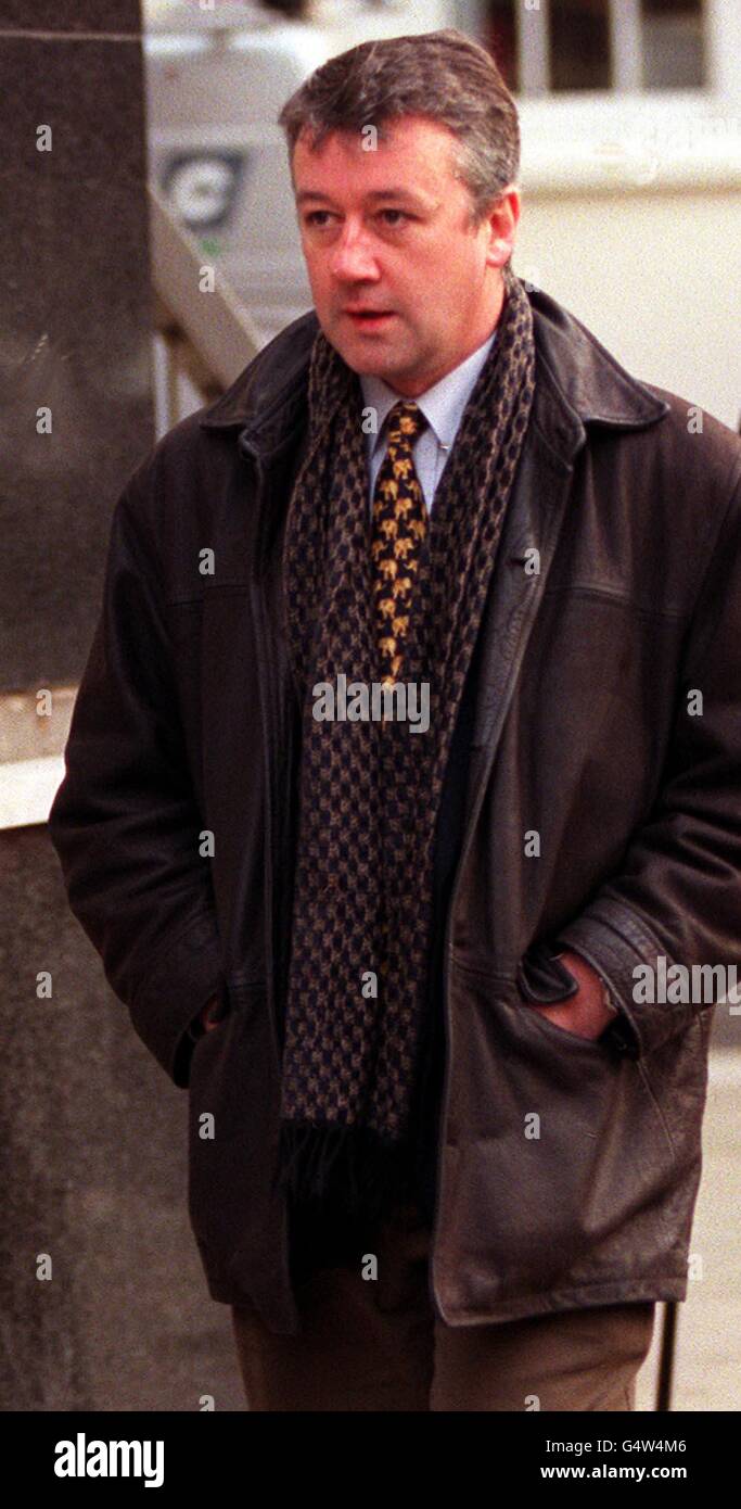 Boyfriend of the channel 4 news presenter sheena mcdonald hi-res stock ...