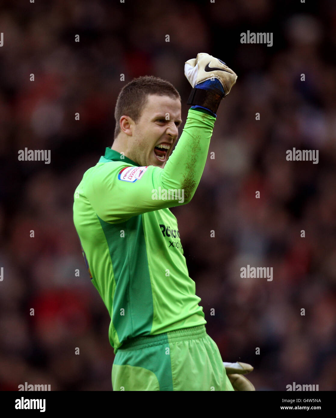 Goalkeeper Colin Doyle High Resolution Stock Photography and Images - Alamy